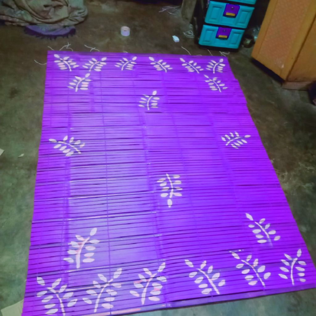 Jual Tirai Bambu Gulung /kirai bambu/kere bambu sudah di cat unggu ...