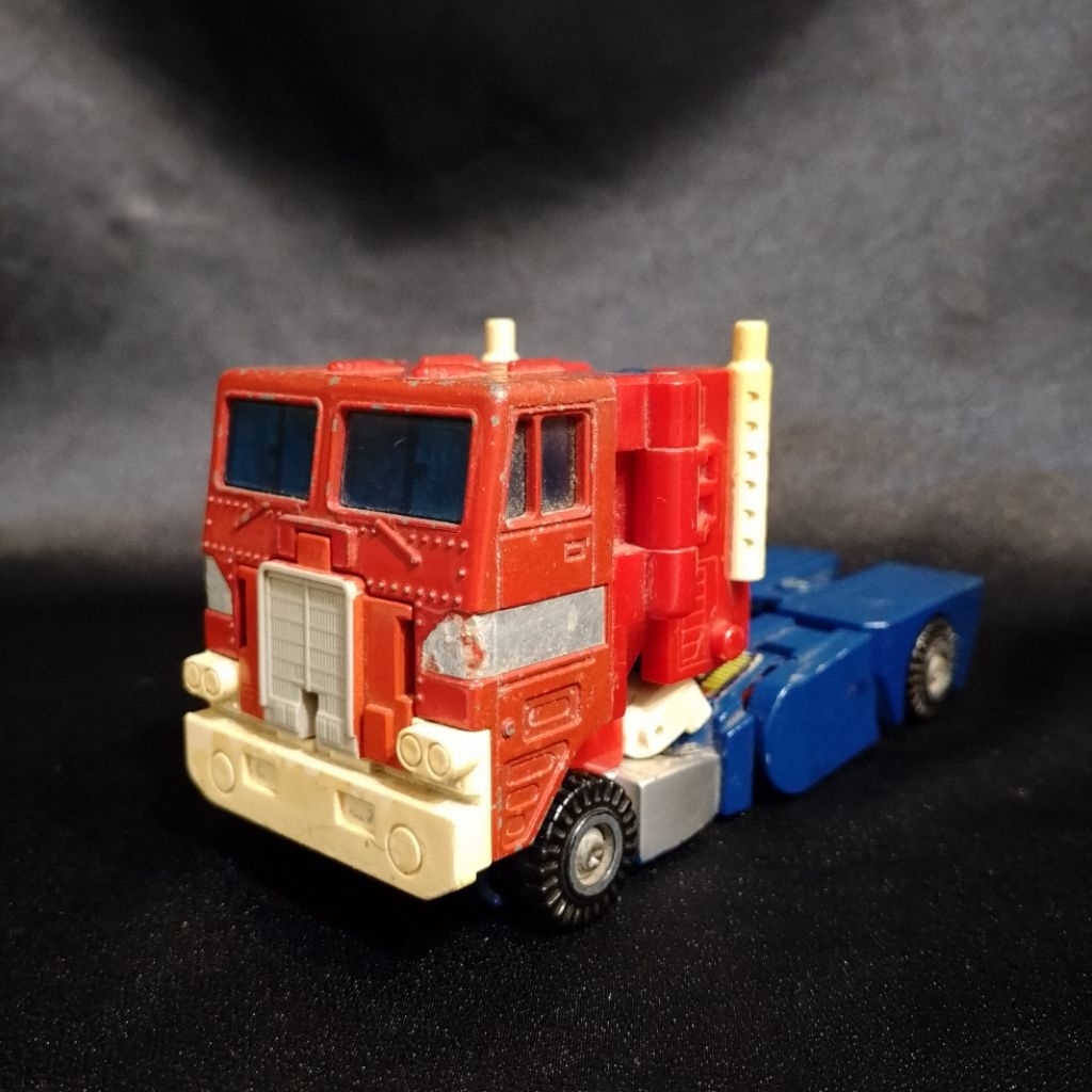 Jual Robot Transformers Jadul Optimus Prime Diecast | Shopee Indonesia