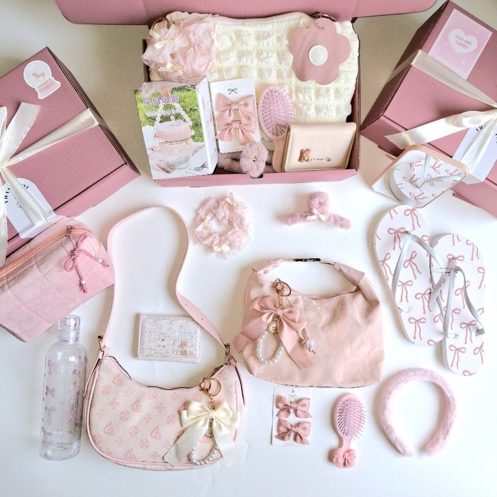 Jual [KADO COQUETTE PREMIUM] Kado coquette cewek / kado pink / set kado ...