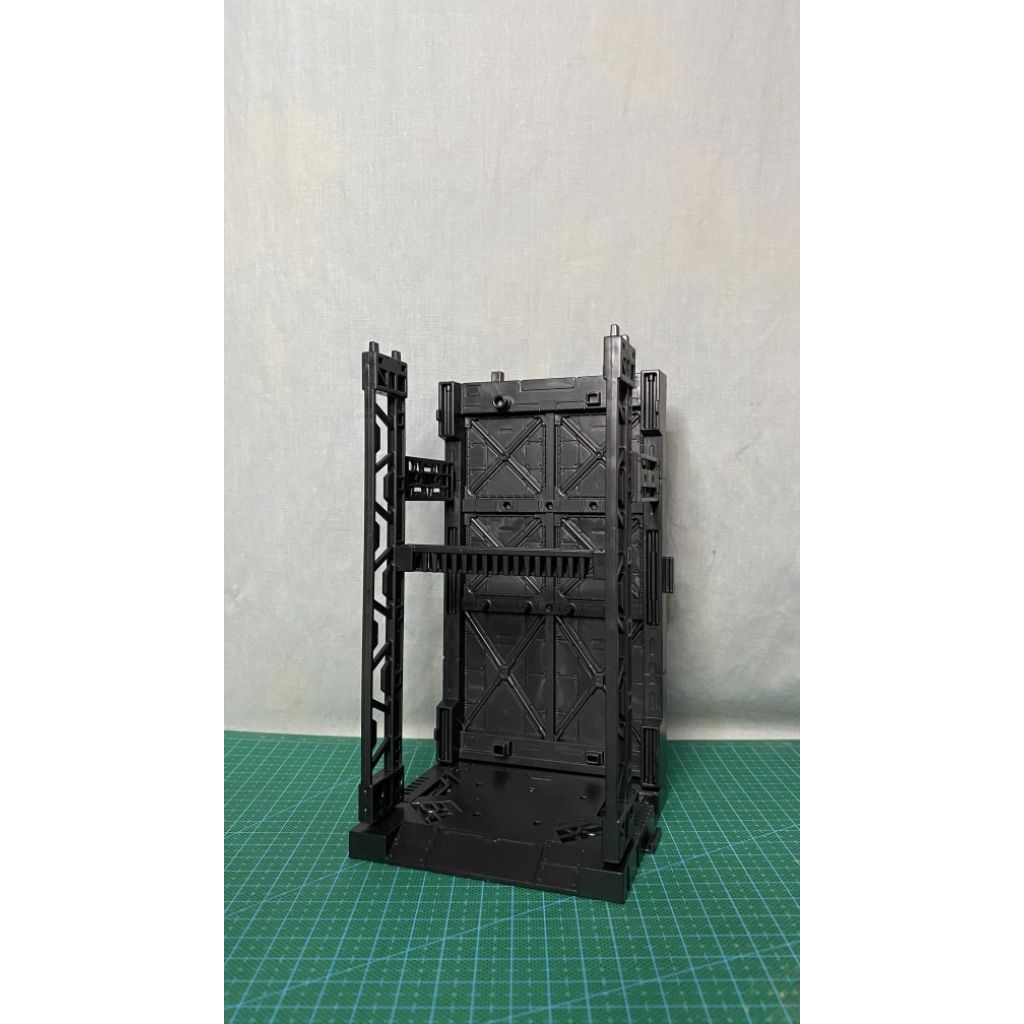 Jual Connectable Display Base Yamada Daiso Gundam Hangar Base | Shopee ...