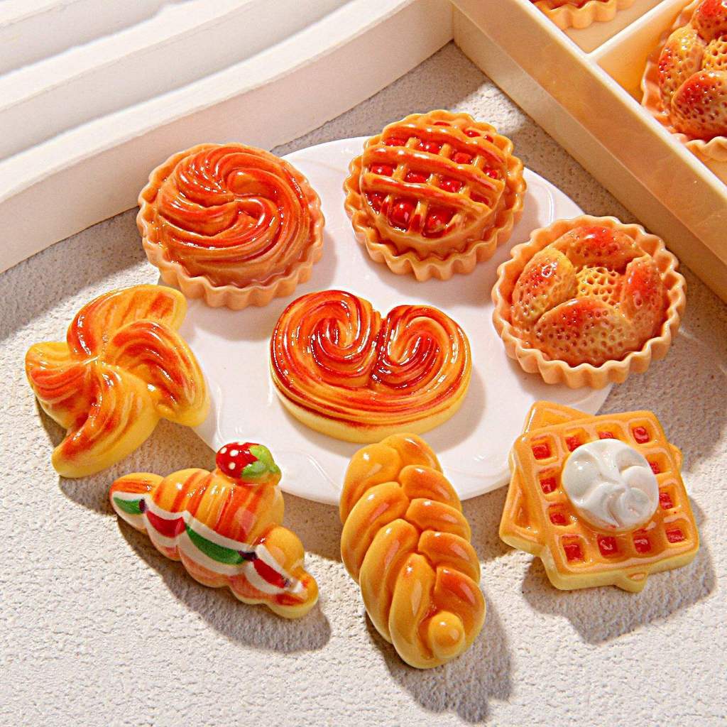 Jual Miniatur Kue Cake Pastry Roti Bread Dollhouse Miniature Fake Food ...