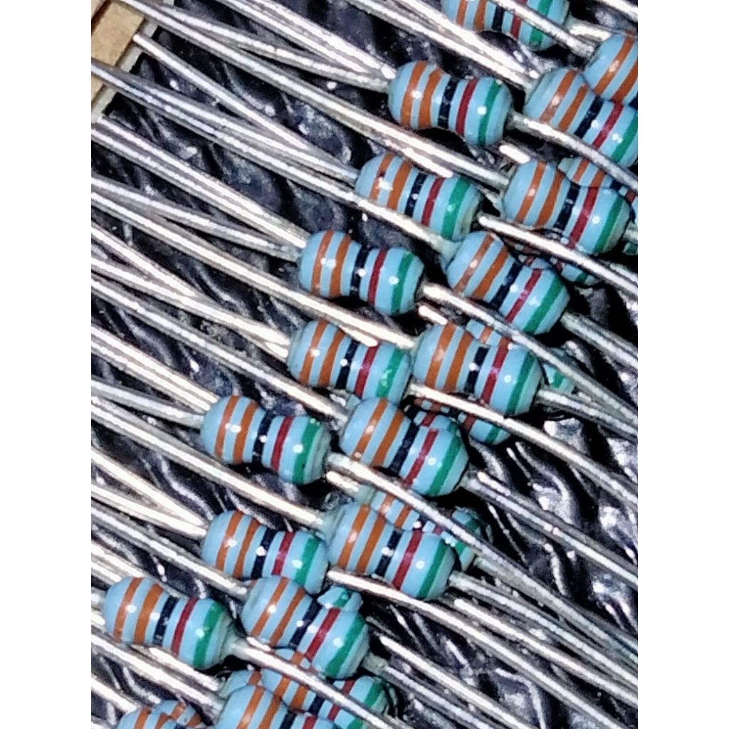 Jual Resistor 33k 1/4w body 1/8w (100pcs) | Shopee Indonesia