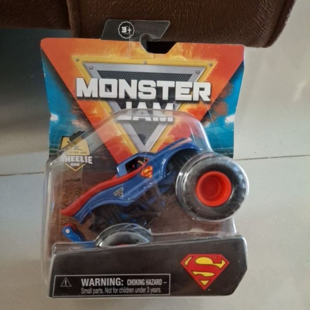 Jual superman monster jam wheelie bar trucks | Shopee Indonesia