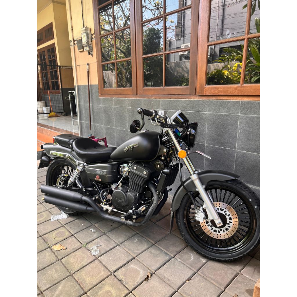 Jual velg beneli patagonian eagle 250cc / velg custom benelli pe / velg ...