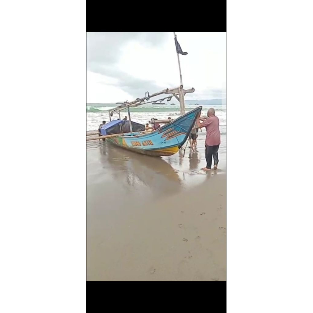 Jual Perahu full Fiber ukuran 105 M | Shopee Indonesia