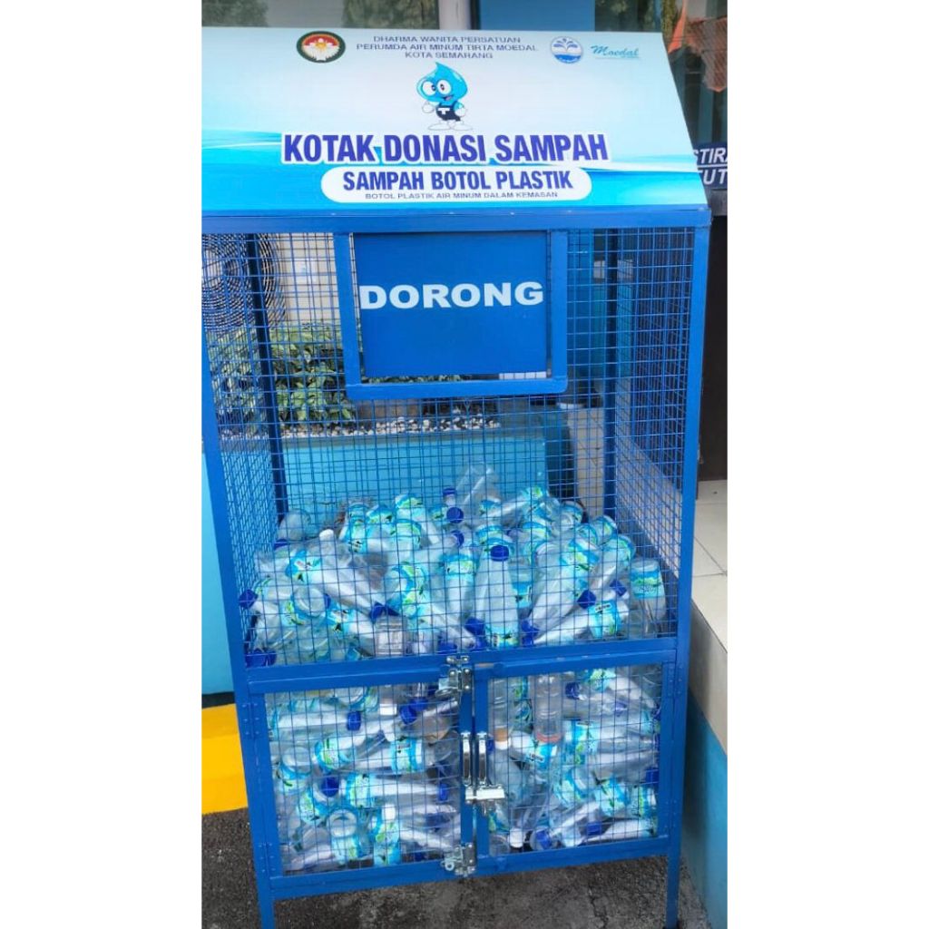 Jual Tempat Sampah Botol Plastik Ukuran 100x100x135 Cm | Shopee Indonesia