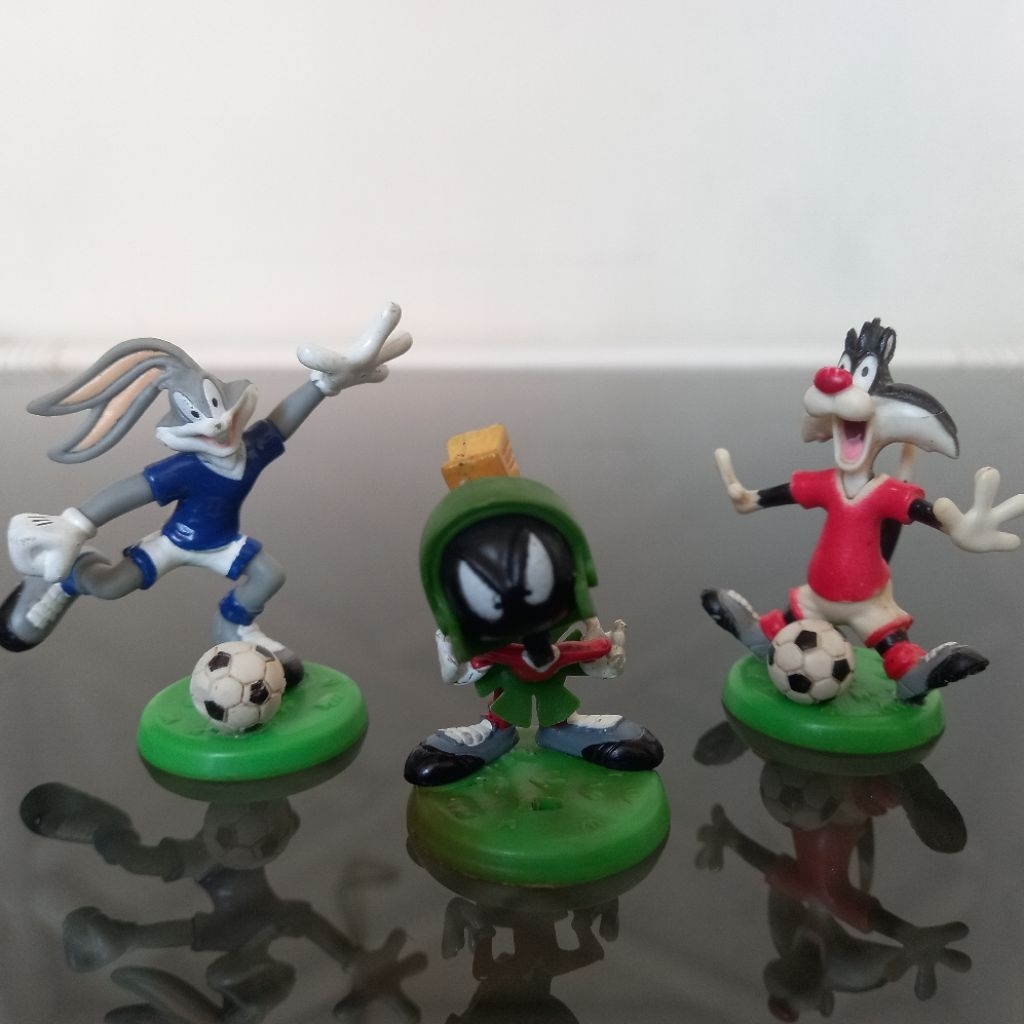 Jual Looney Toons set | Shopee Indonesia