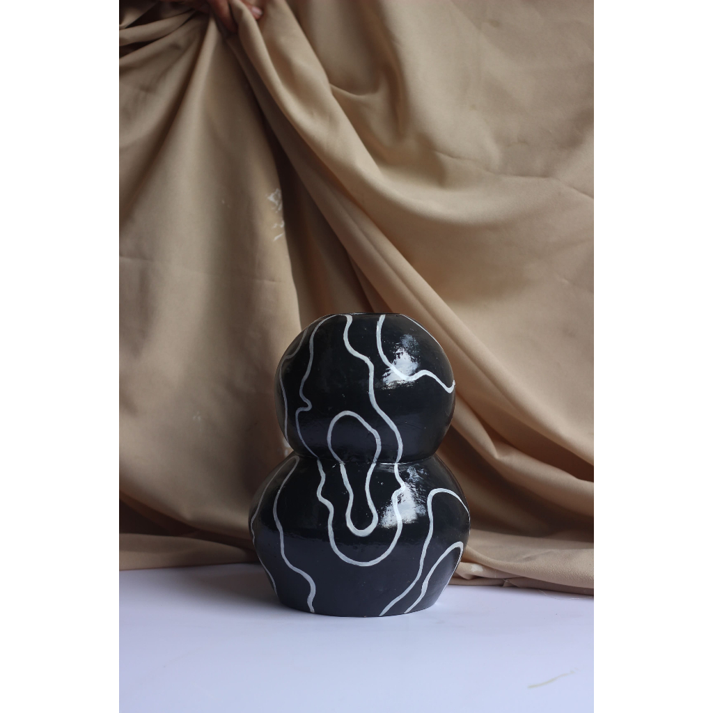 Jual TANAH BAKAR POTTERY - "Lintang Vase" Vas Bunga Cantik merk Tanah ...