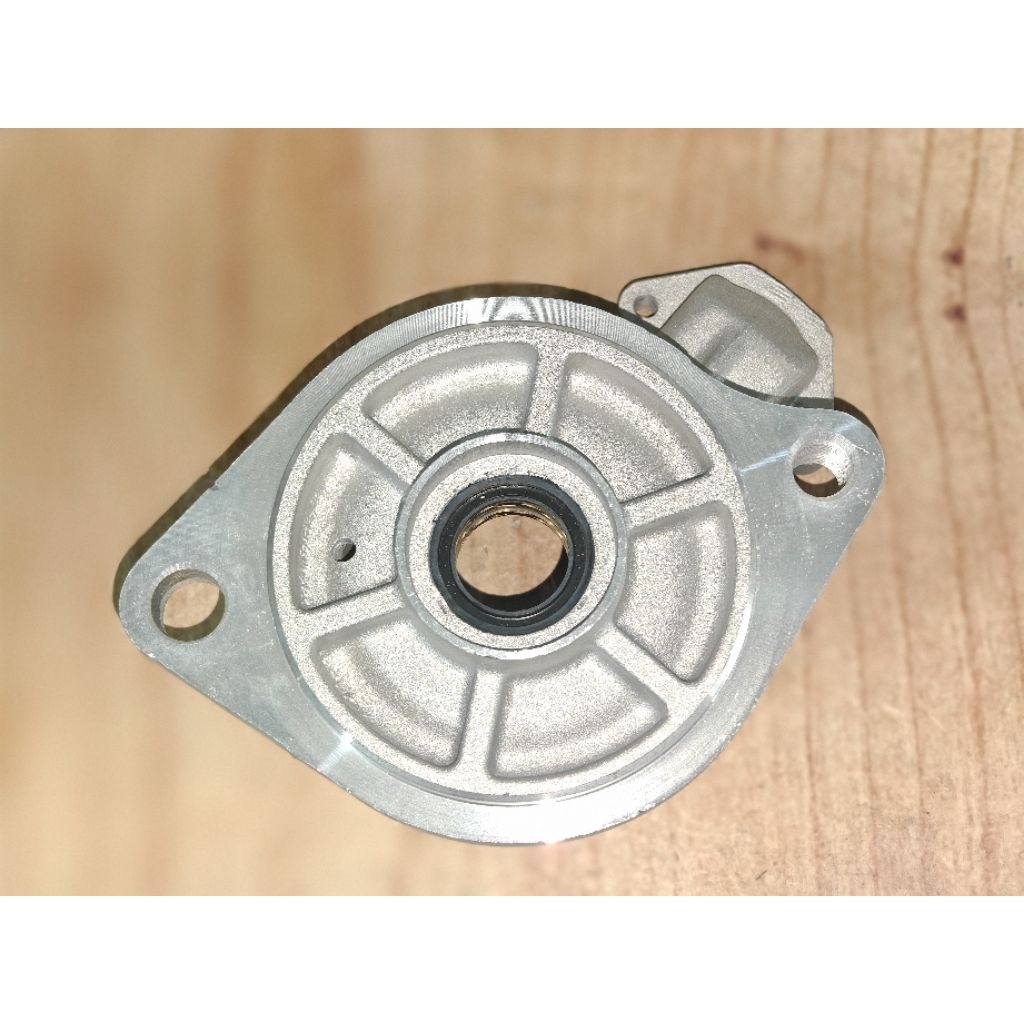 Jual Housing Starter Front / Kepala Starter Hino 500 J08C | Shopee ...