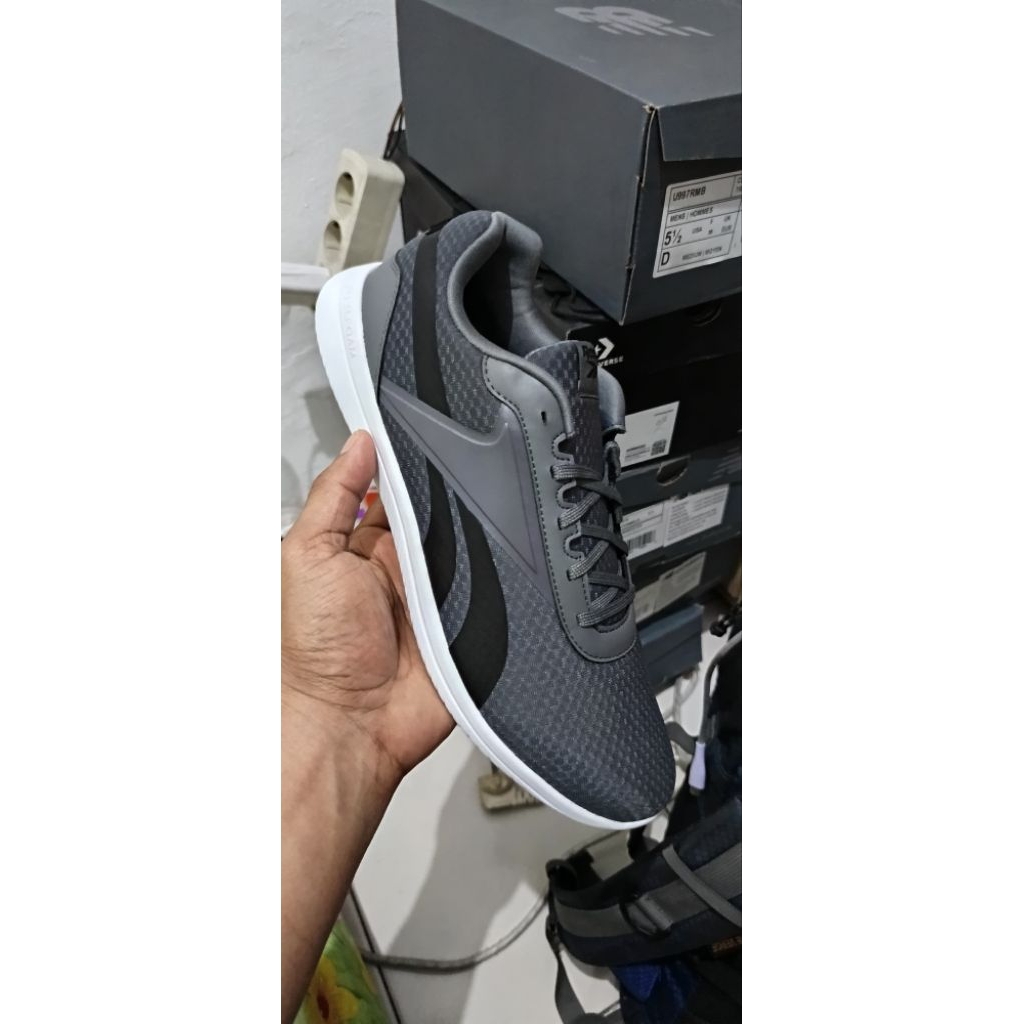 Jual sepatu Reebok Resmi MAP | Shopee Indonesia