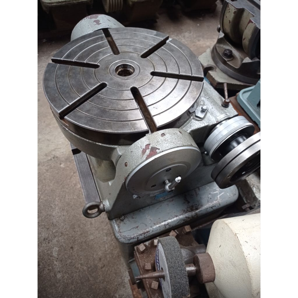 Jual Tilting Rotary Table Krisbow KW04-334, meja rotari bisa miring ...