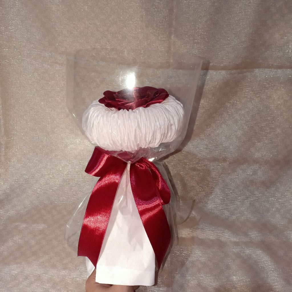Jual round buket bunga satuan satin graduation birthday termurahh ...
