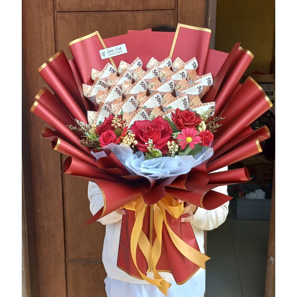 Jual Bucket wisuda | Bucket uang | Money bouquet pecahan 5K | Shopee ...