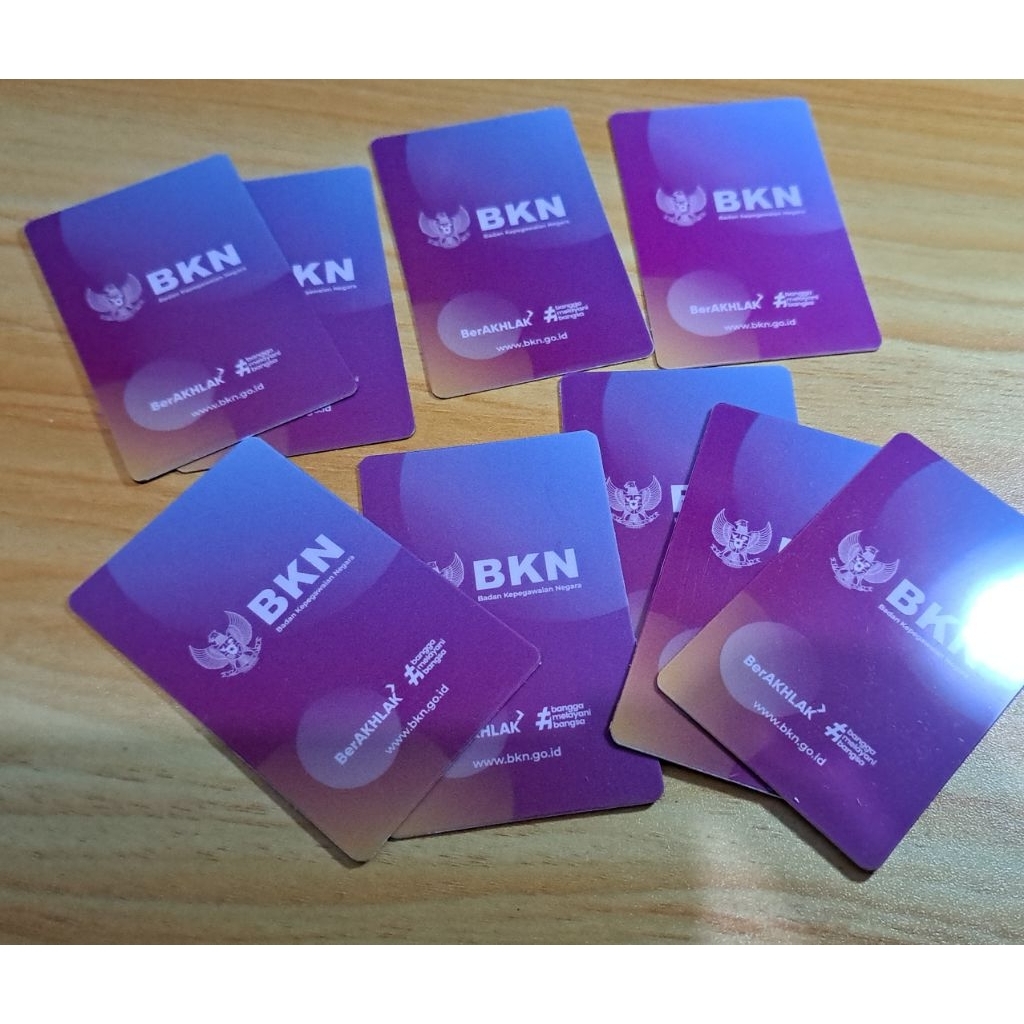 Jual cetak kartu bahan PVC | ID card / kartu pelajar / KTM / kartu ...