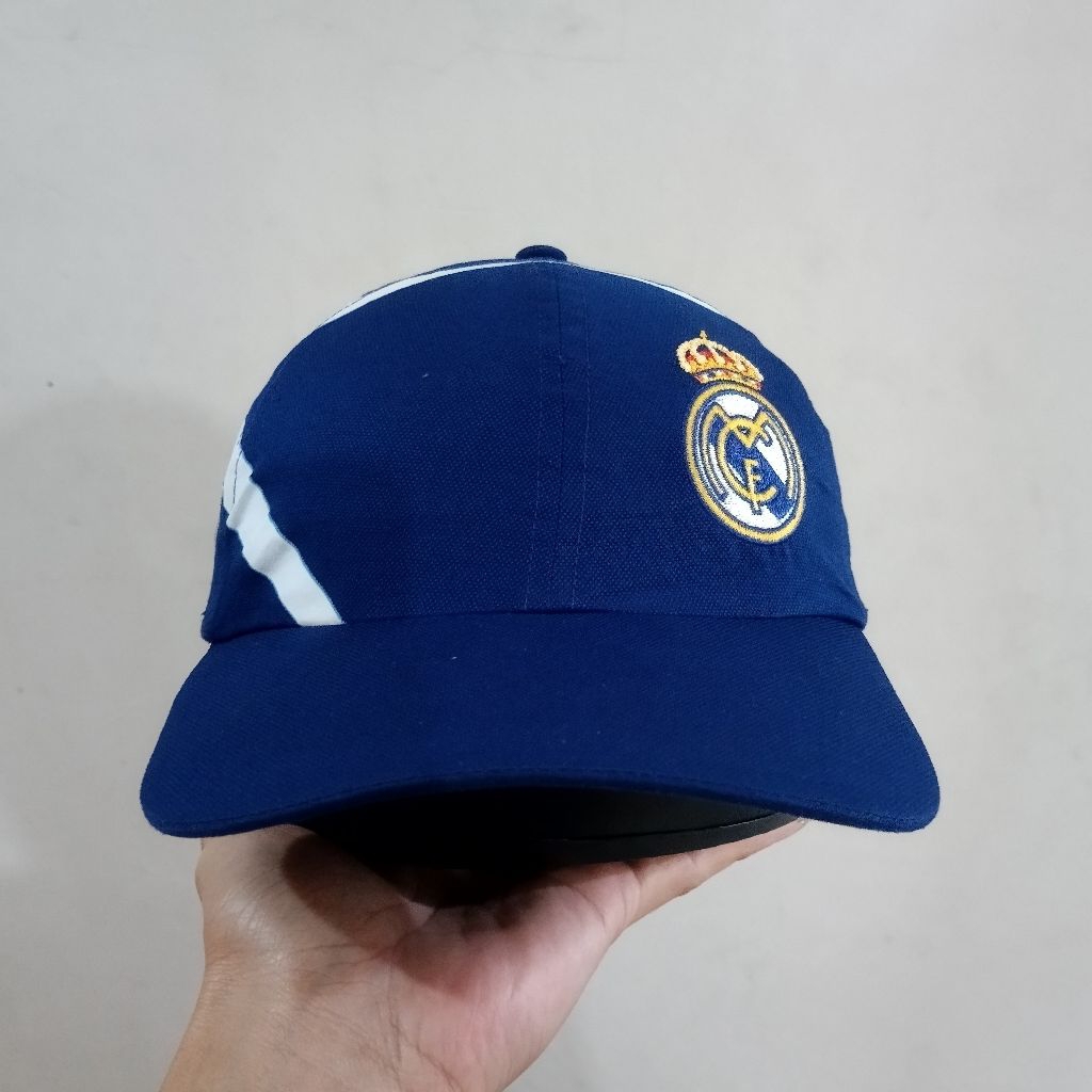 Jual TOPI 𝙎𝙥𝙤𝙧𝙩 RUNNING 𝙘𝙝𝙖𝙢𝙥𝙞𝙤𝙣𝙨 𝙇𝙚𝙖𝙜𝙪𝙚 / TOPI OLAHRAGA 𝙥𝙧𝙞𝙖 & 𝙬𝙖𝙣𝙞𝙩𝙖 ...