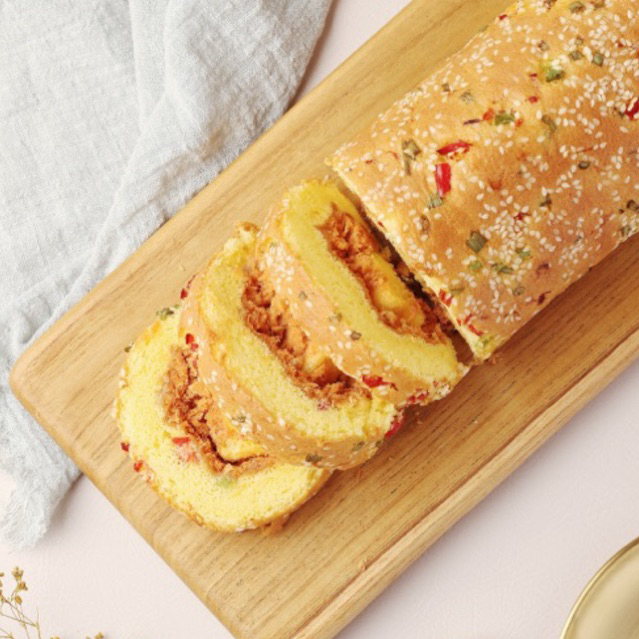 Jual Chicken Floss Roll Cake (Bolu Gulung Abon) | Shopee Indonesia