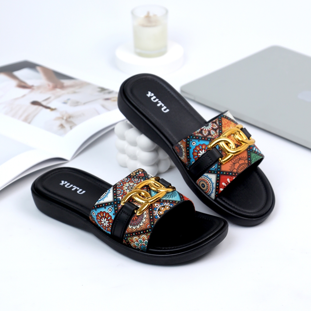 Jual Sandal Karet Wanita Terbaru Motif Etnik Bohemian Sendal Slop Anti ...