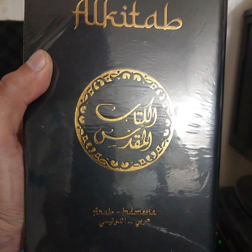 Jual Alkitab TB2 Arab - Indonesia LAI dua bahasa diglot Arabic | Shopee ...