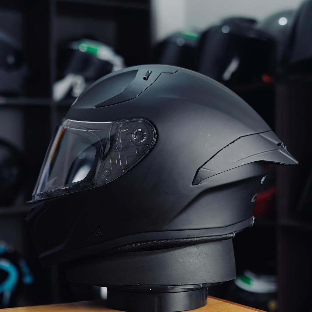 Jual Helm Full Face MLA TTC Crypthon Solid Terbaru V2 Black Dof Visor ...