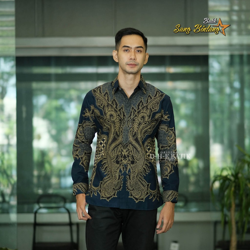 Jual Batik Sang Bintang. Kemeja Batik Pria Lengan Panjang Model Slimfit ...