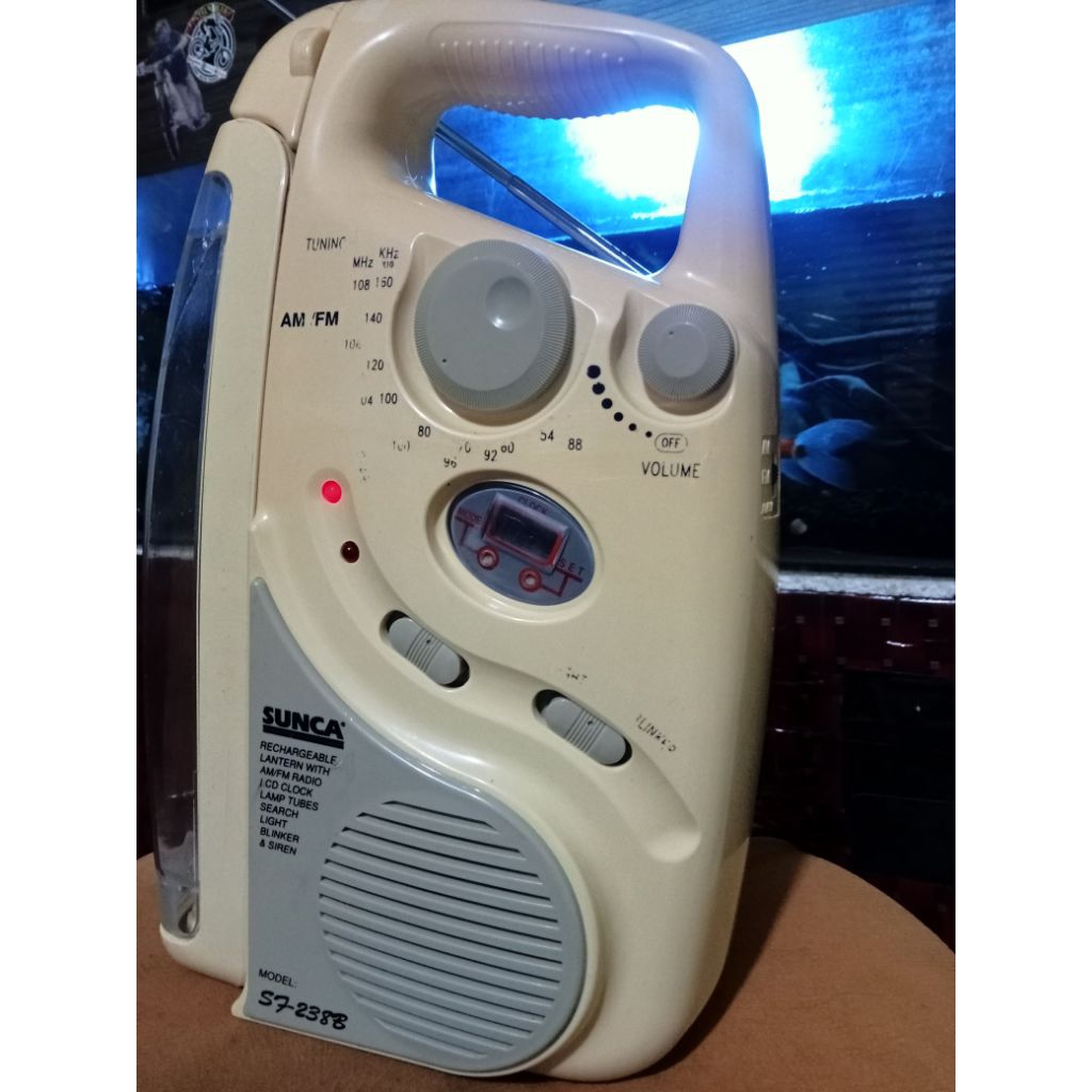 Jual radio portable merk SUNCA model SF 238 B | Shopee Indonesia