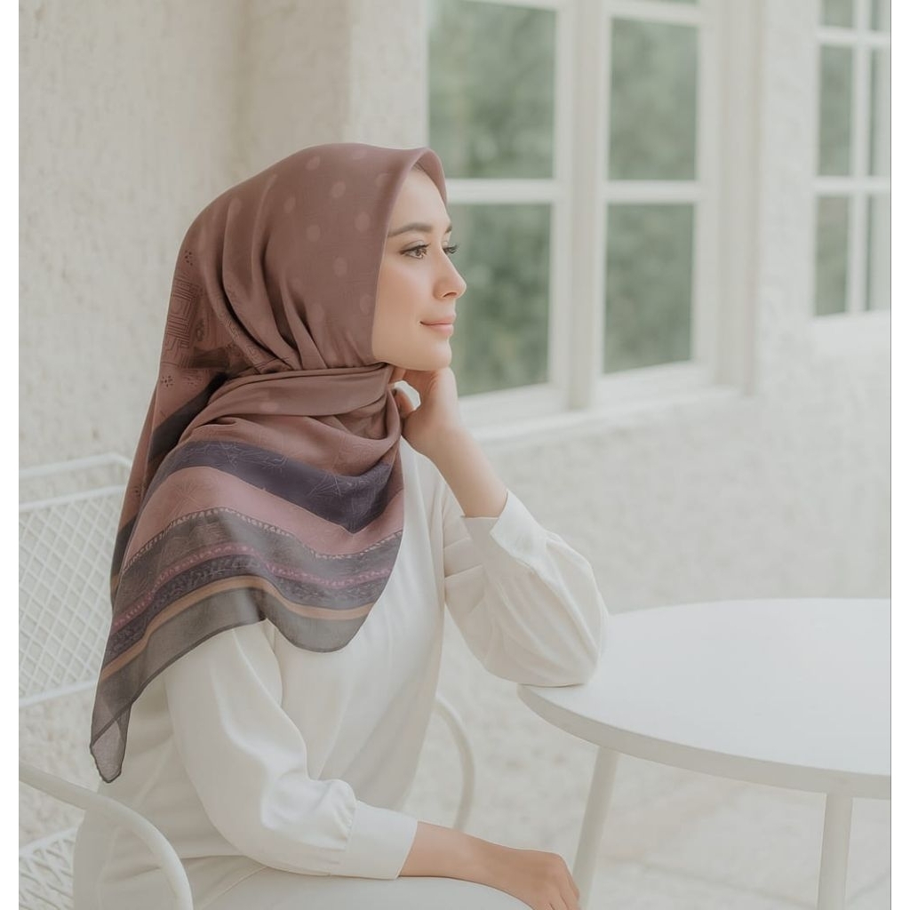 Jual Neonna Series Kerudung Segi Empat Motif Motif Hijab Voal Premium ...