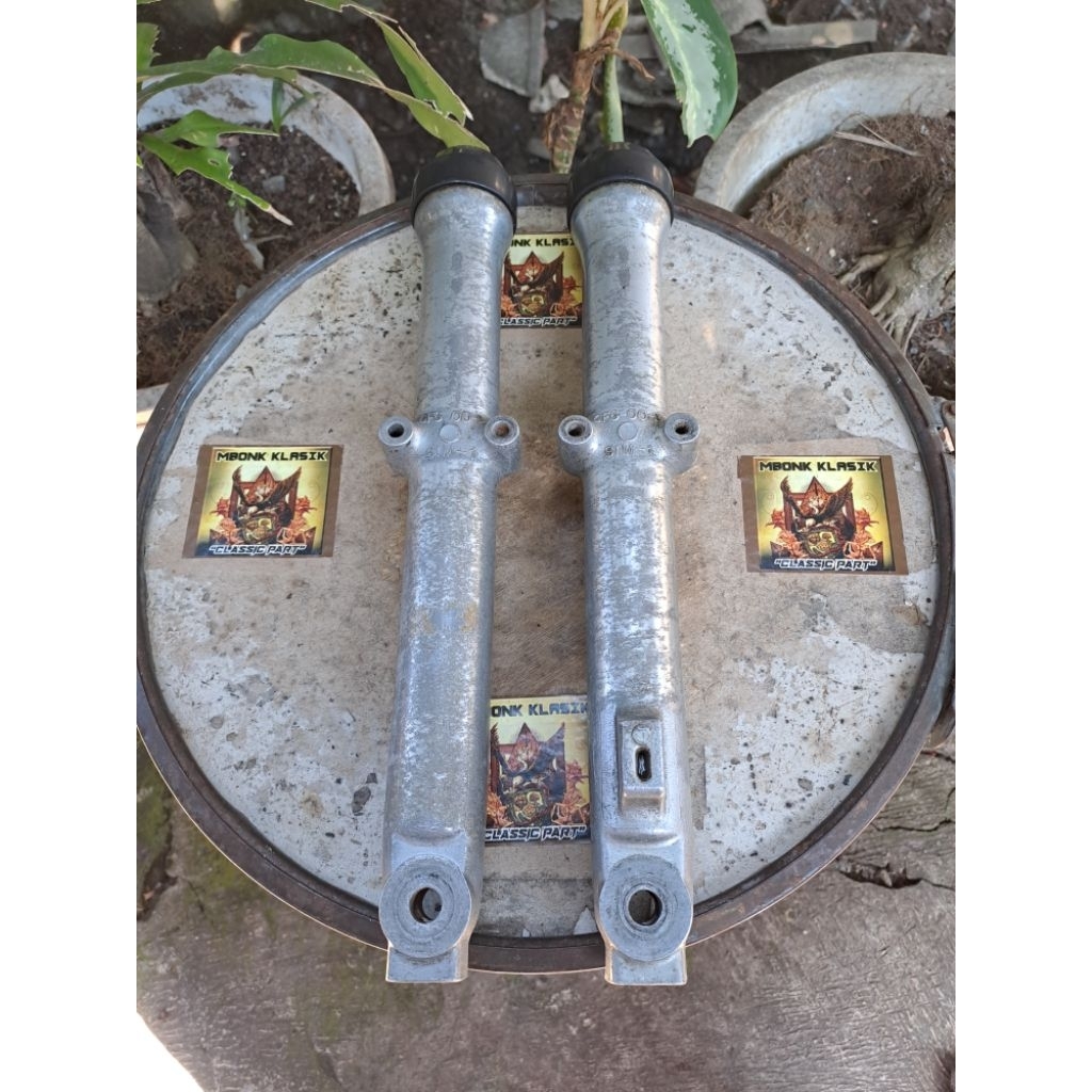 Jual bottom shock depan honda win 100 ORIGINAL tabung shock depan honda ...