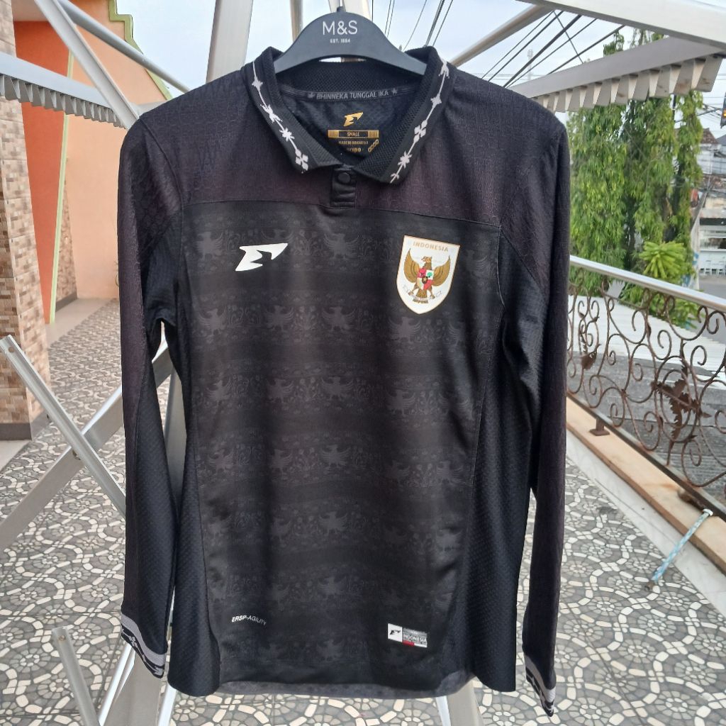 Jual Jersey Timnas Indonesia Kiper Hitam erspo 2025 Player Issue ...