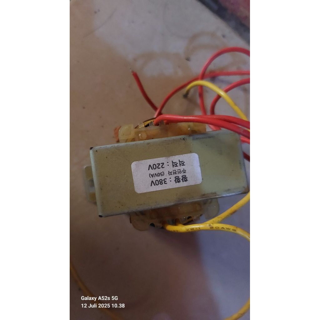 Jual trafo step up step down 220 to 380 | Shopee Indonesia