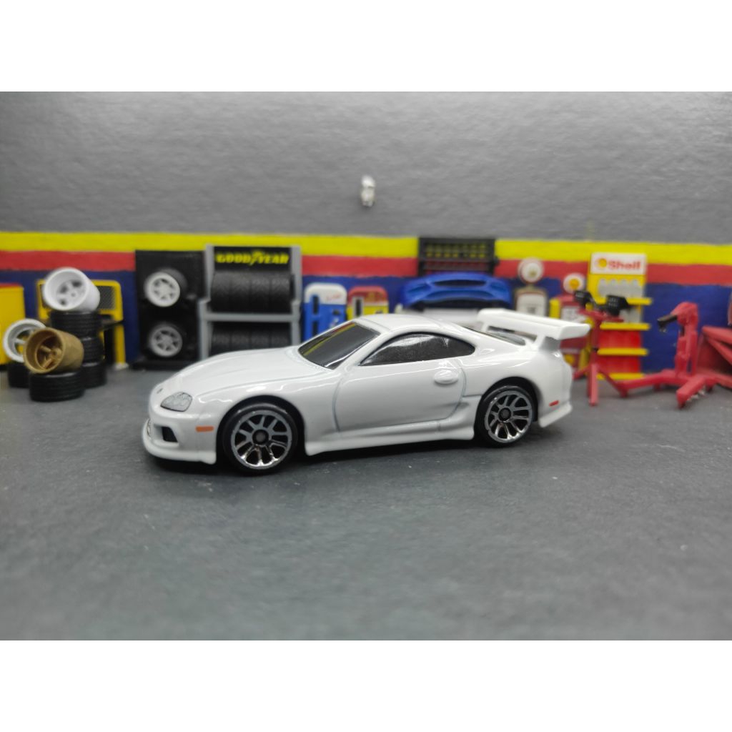Jual hotwheels supra fnf loose | Shopee Indonesia