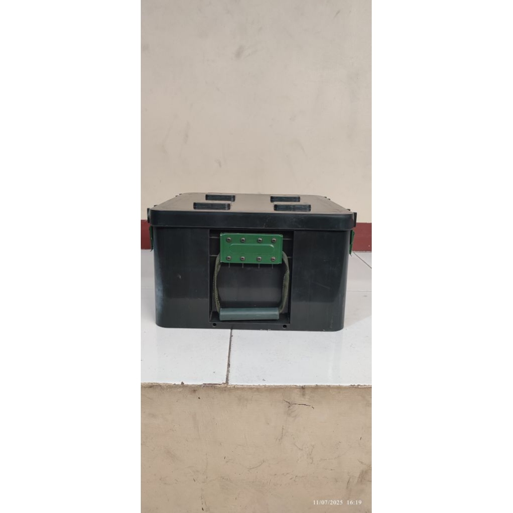 Jual box plastik Pindad bekas munisi bahan tebal kokoh dan kuat ...