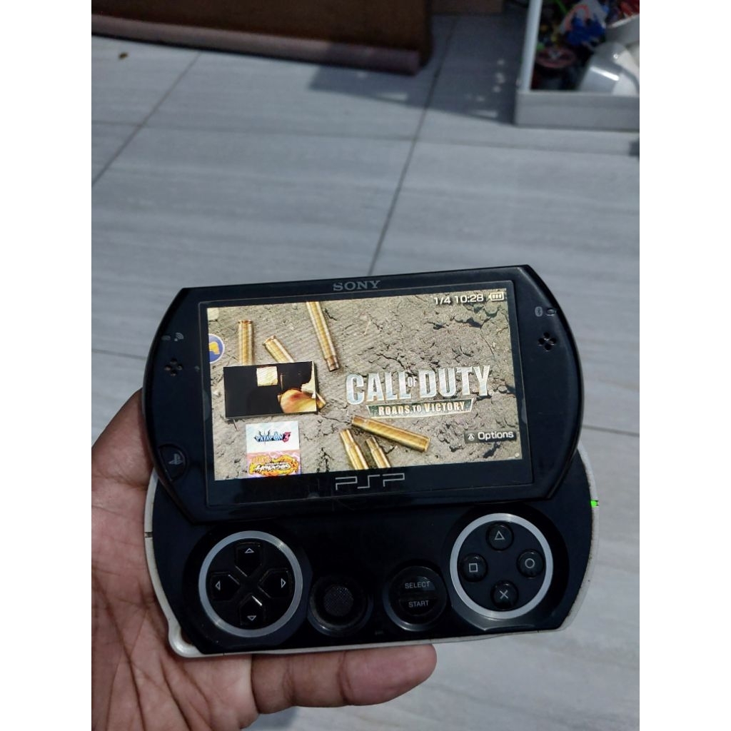 Jual Playstation Portable GO ( PSP GO ) | Shopee Indonesia