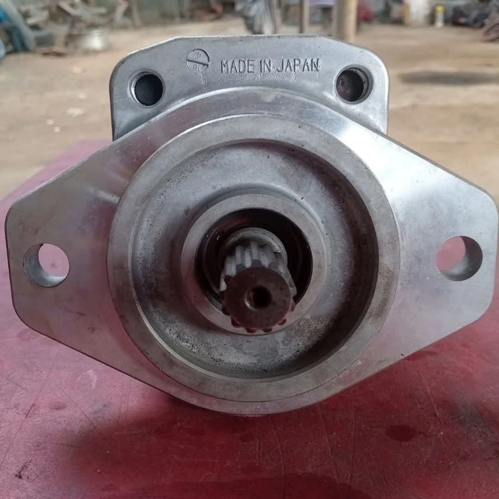 Jual pump pompa hidrolik untuk Komatsu grader GD511 | Shopee Indonesia