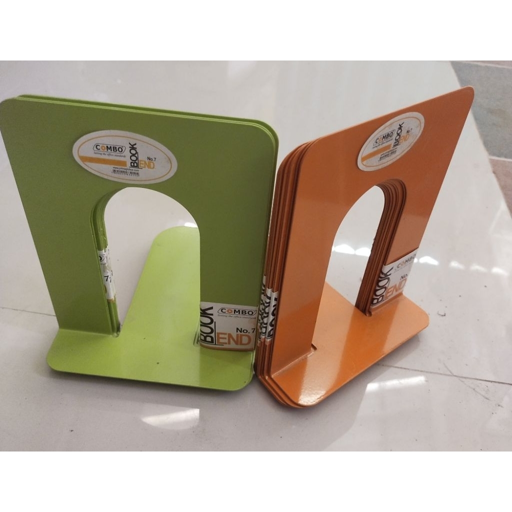 Jual Pembatas Buku Besi/Penyanggah buku/Book End No.7 COMBO (2pcs ...