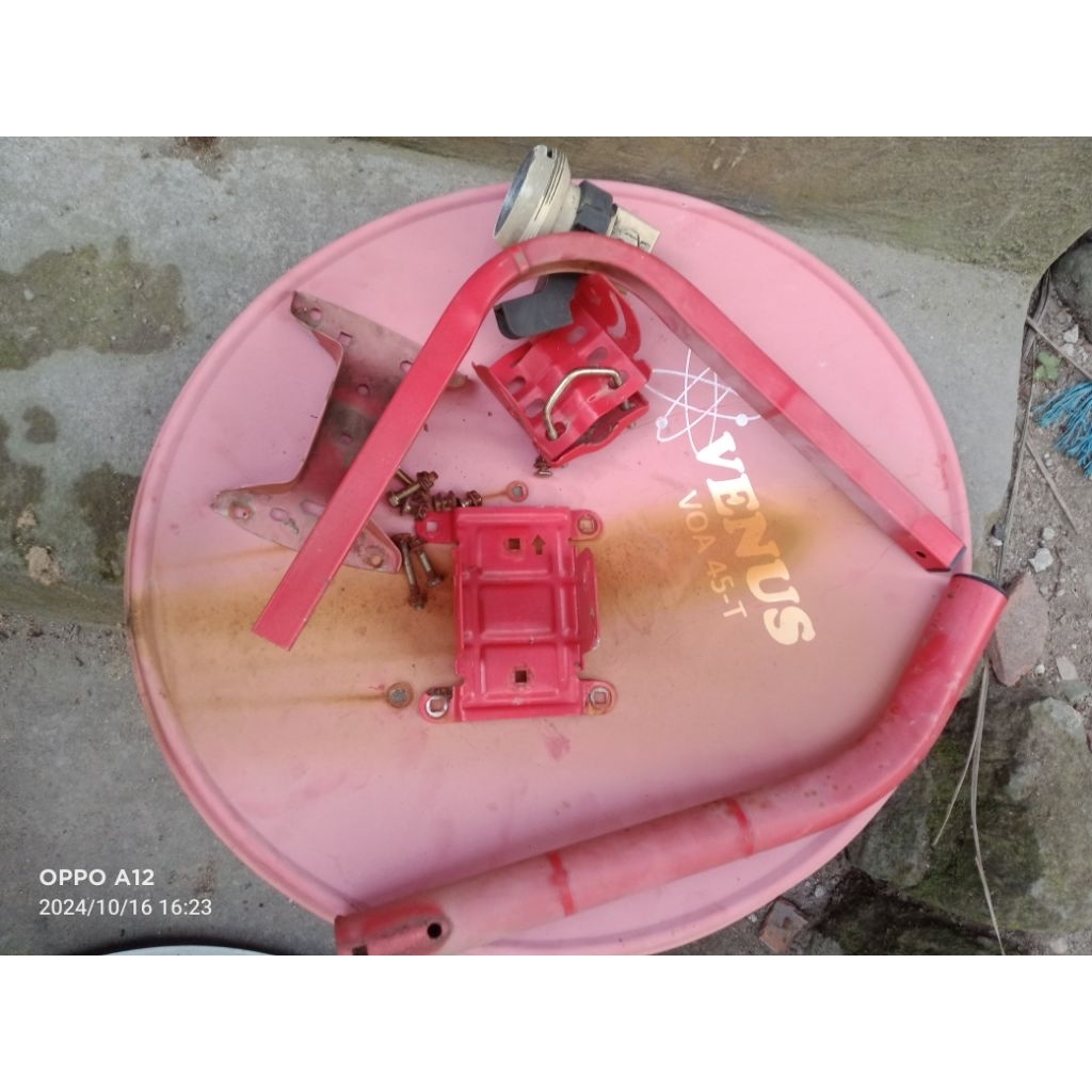 Jual Parabola mini merk Venus 45cm second | Shopee Indonesia