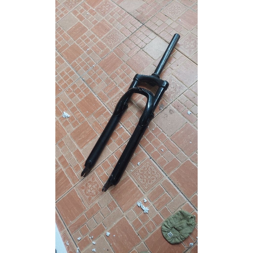 Jual FORK SEPEDA SUSPENSI 27,5 BESI COPOTAN | Shopee Indonesia