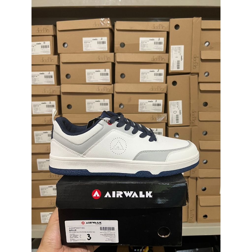 Jual Airwalk Brue White/Grey/Navy Men Shoes Original | Shopee Indonesia