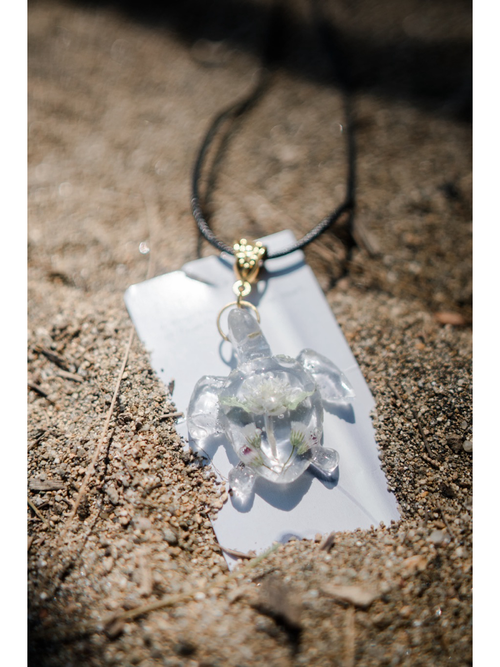Jual Sea Turtle Necklace | Kalung Resin Bentuk Penyu | 100% Bunga Asli ...