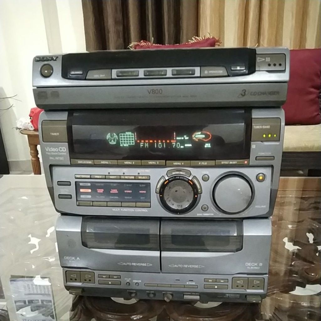 Jual Sony Tape deck VCD Player HCD-V800, hanya berfungsi Radio saja ...