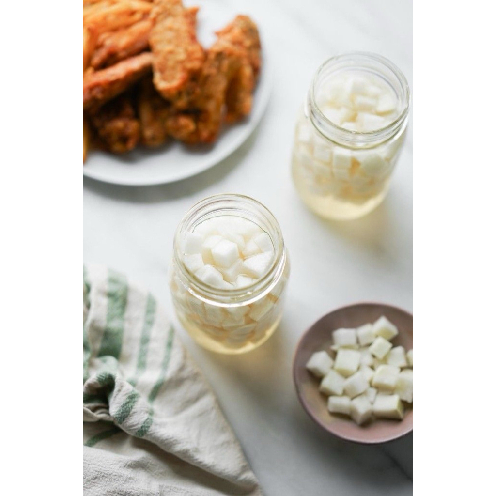 Jual chicken mu / acar lobak putih / Korean pickled radish | Shopee ...