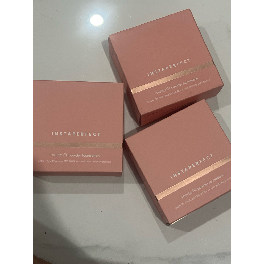 Jual INSTAPERFECT MATTE FIT POWDER FOUNDATION | Shopee Indonesia