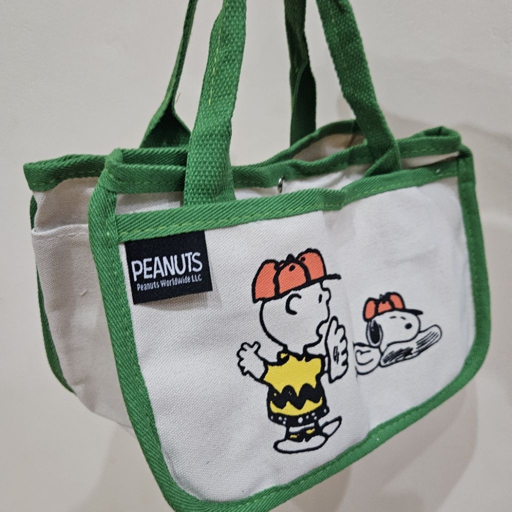Jual Snoopy Peanuts Snoopy and Friends Small Canvas Tote Bag lunch ...