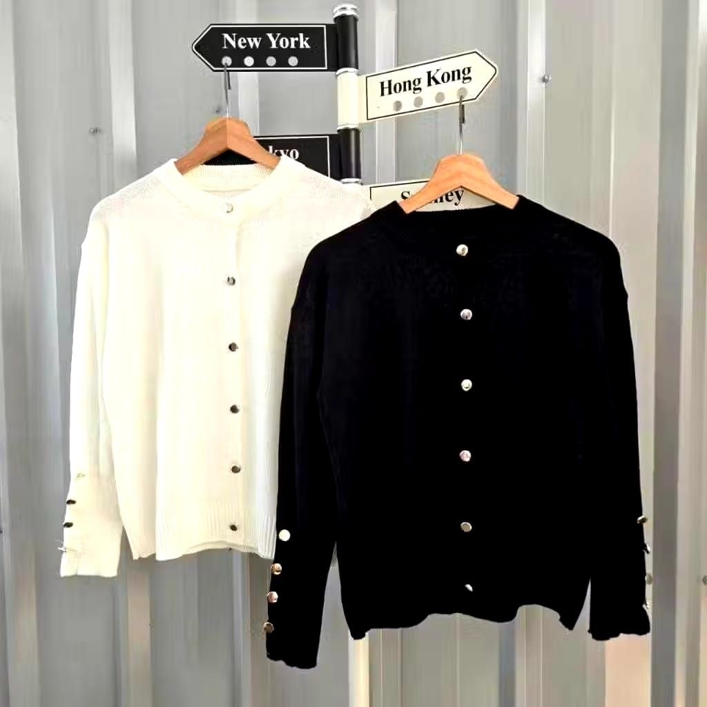 Jual CARDIGAN kancing gold INARA KARDIGAN RAJUT ATASANwanita | Shopee ...