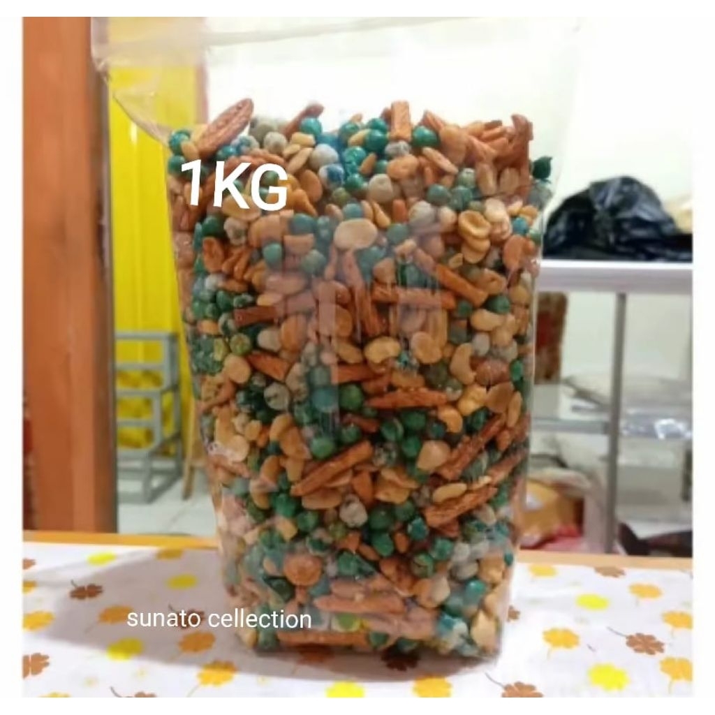 Jual KACANG CAMPUR MIX 1KG | Shopee Indonesia
