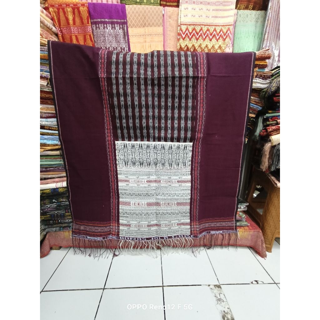 Jual ULOS PACCAMONT WARNA MARON DISIRRAK HORAS JALA GABE. | Shopee ...
