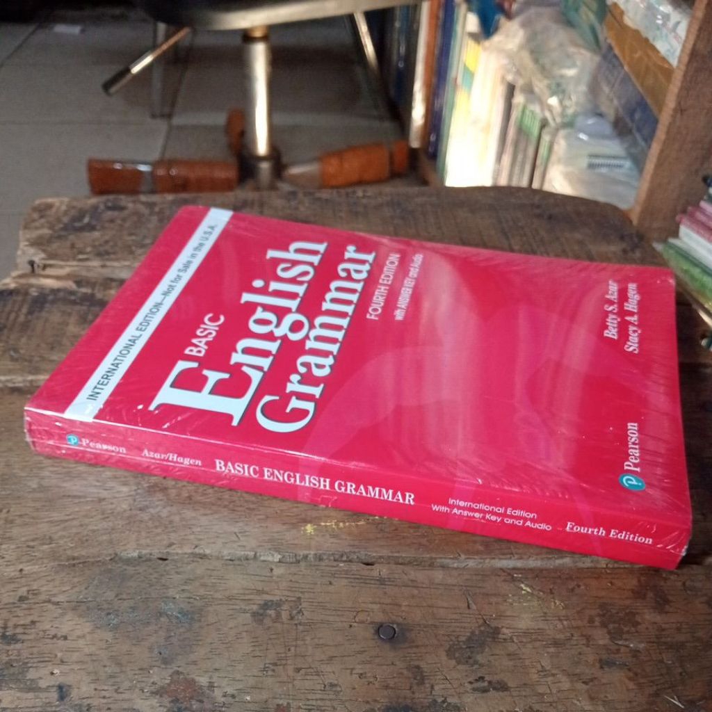 Jual BASIC ENGLISH GRAMMAR FOURTH EDITION BETTY S AZAR | Shopee Indonesia