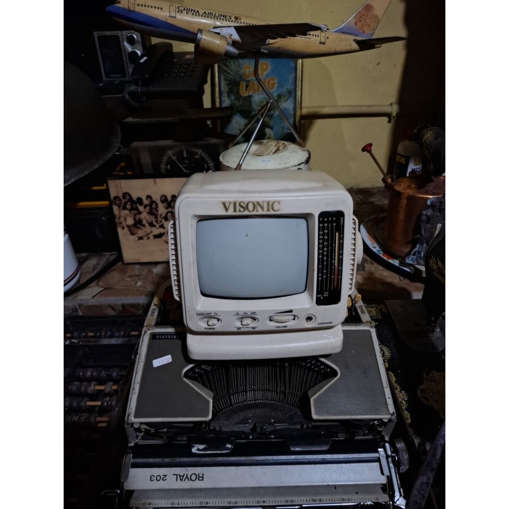 Jual Tv mini 125rb jadul antik lawas kuno display vintage anggap mati ...