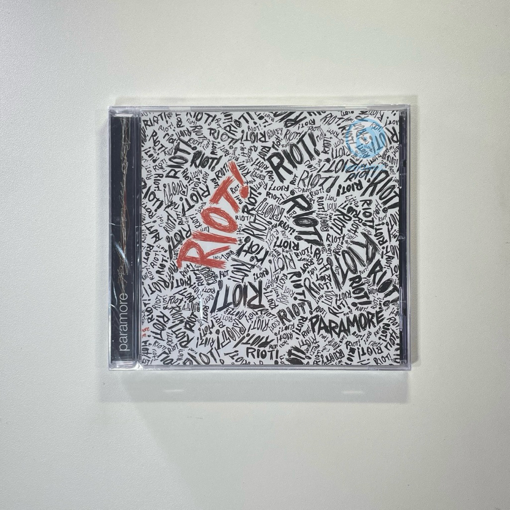 Jual CD Original Paramore - Riot | Shopee Indonesia