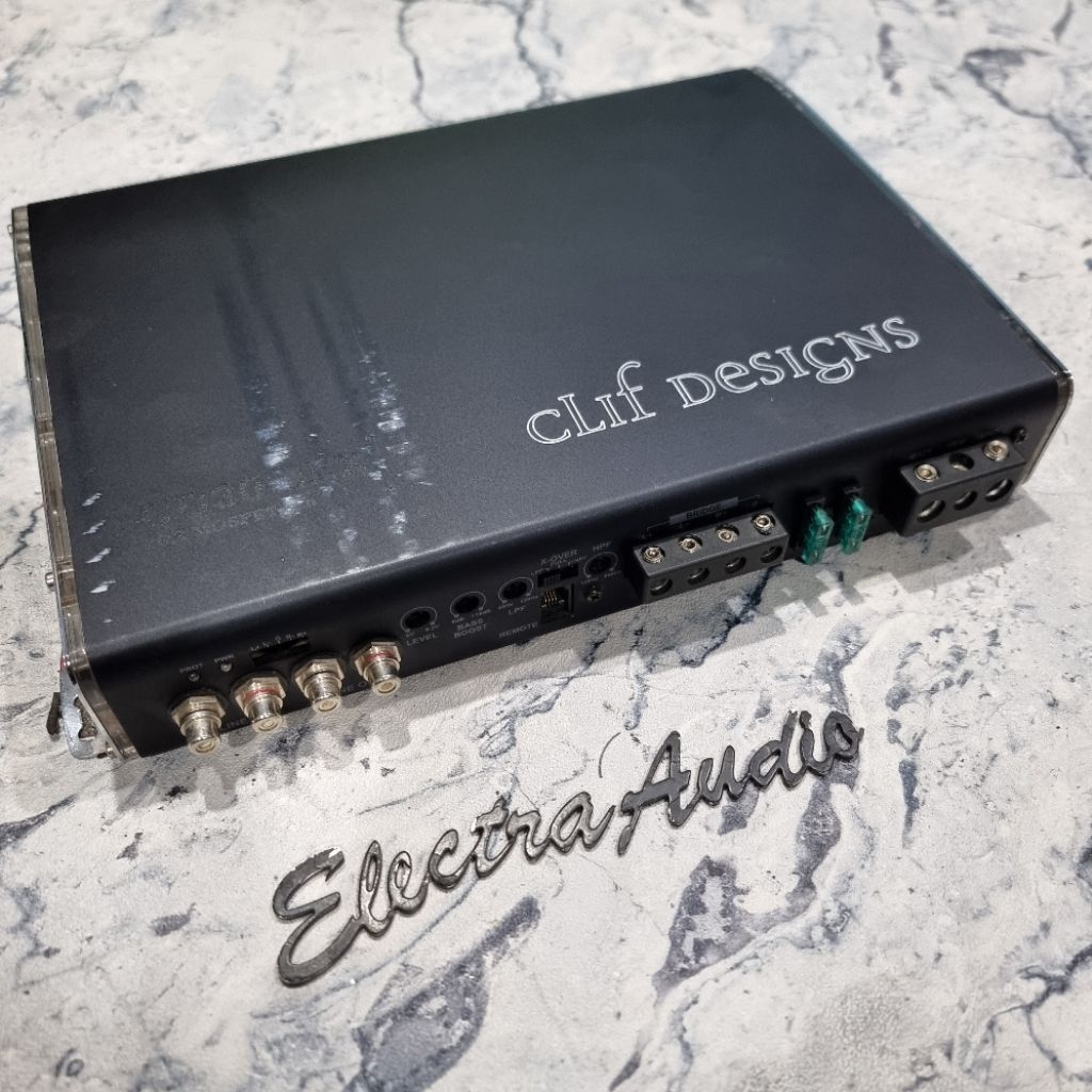 Jual Clif design CD 30.2LX Dijual power 2 channel / monoblock 1000watt ...