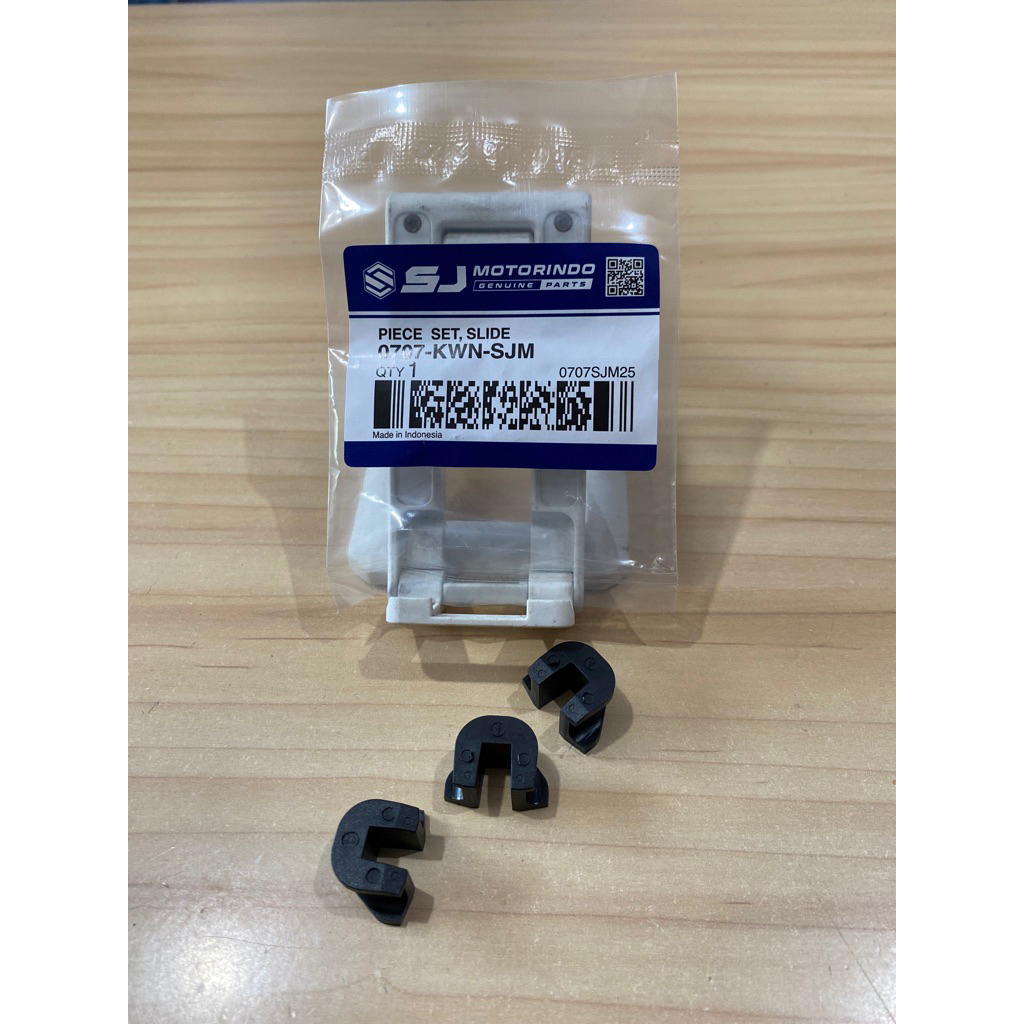 Jual Slider Piece Slide Vario 125 KZR/KWN / Klip Rumah Roller Piece Set ...